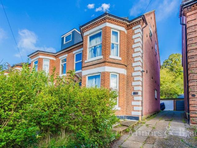 1 bedroom in a house share to rent