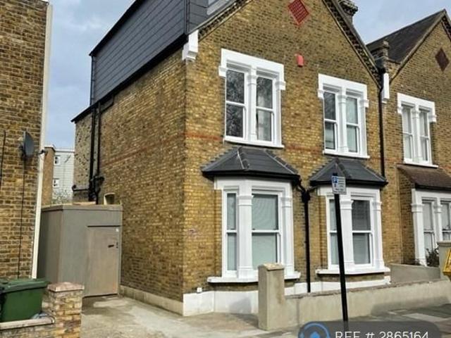 1 bedroom in a house share to rent