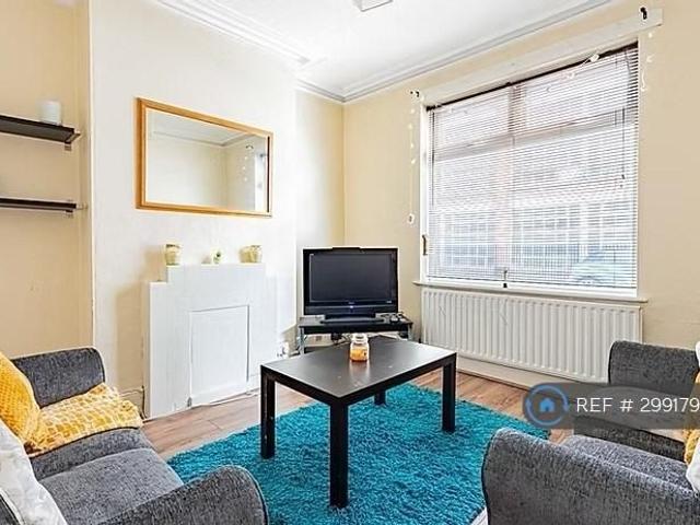 1 bedroom in a house share to rent