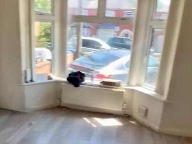 1 bedroom in a house share to rent