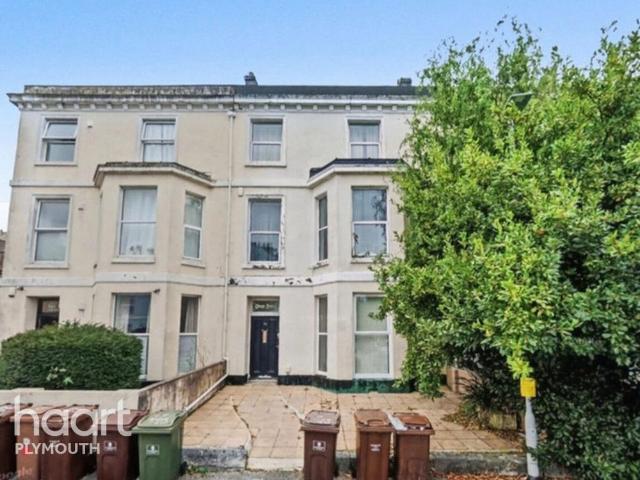 1 bedroom in a house share to rent