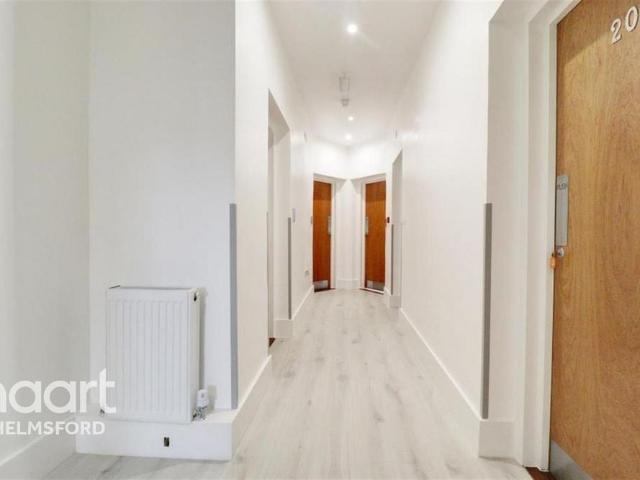 1 bedroom in a house share to rent