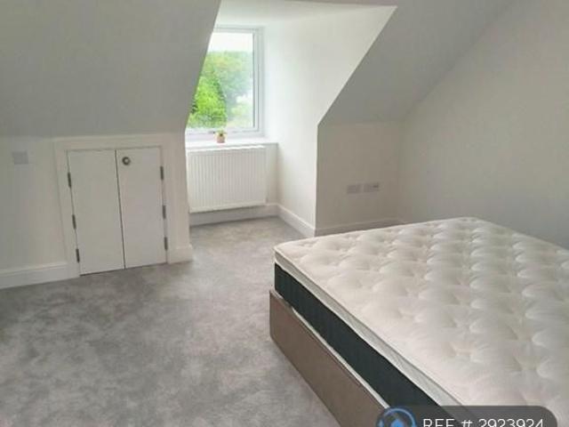 1 bedroom in a house share to rent