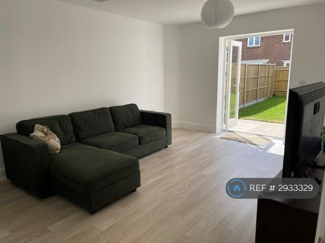 1 bedroom in a house share to rent