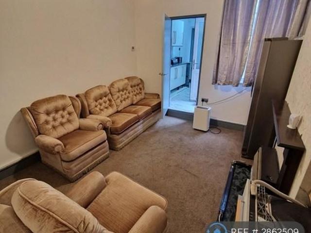 1 bedroom in a house share to rent