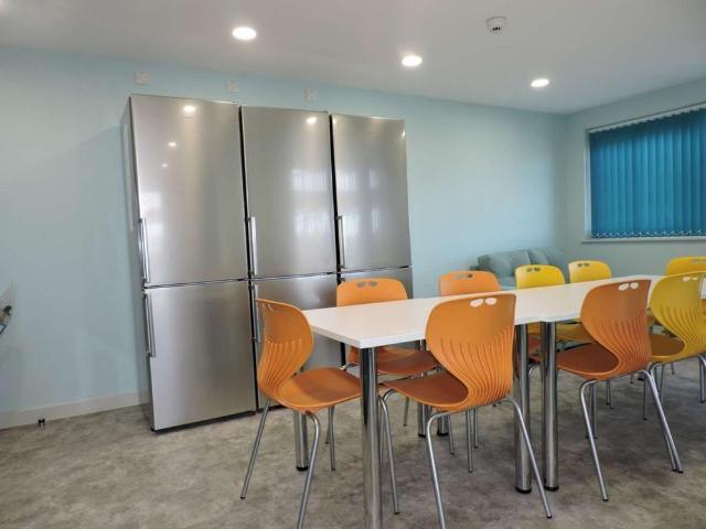 1 bedroom in a house share to rent