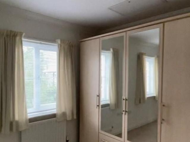 1 bedroom in a house share to rent