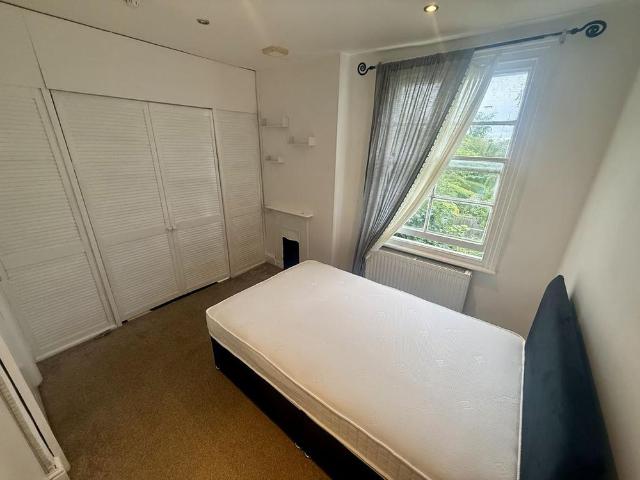 1 bedroom in a house share to rent