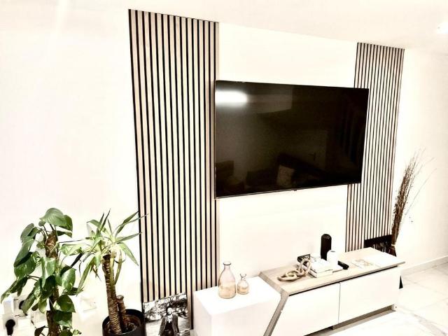 1 bedroom in a house share to rent