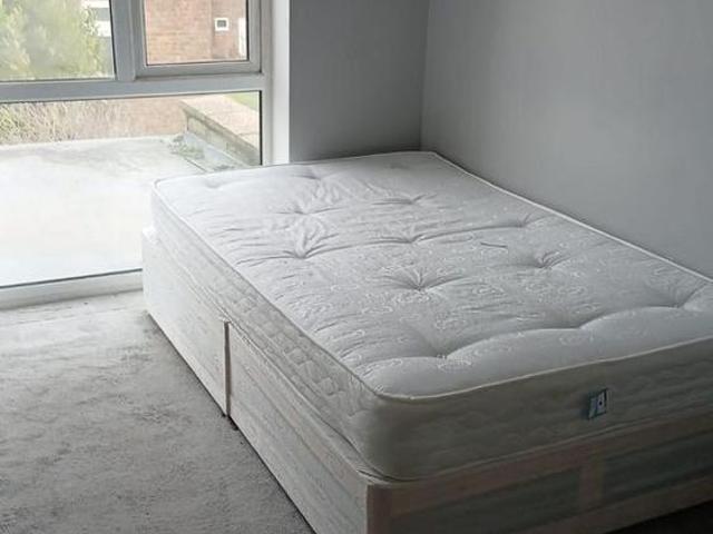 1 bedroom in a house share to rent