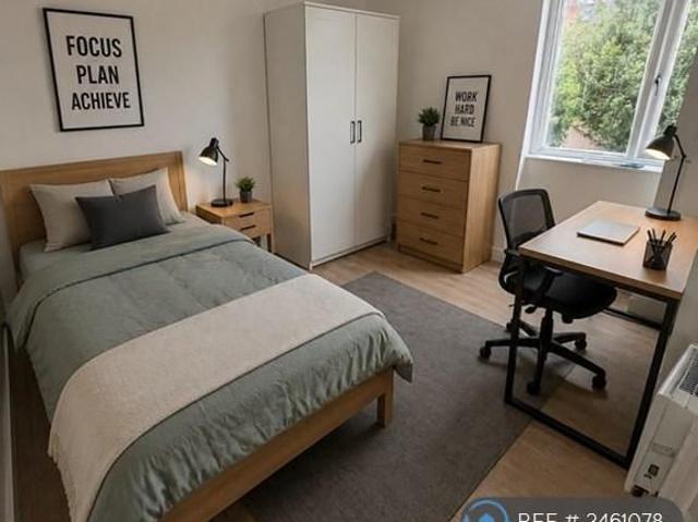 1 bedroom in a house share to rent