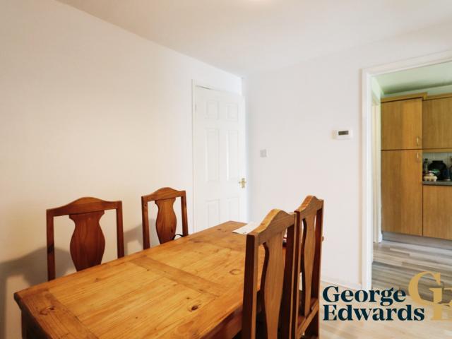 1 bedroom in a house share to rent