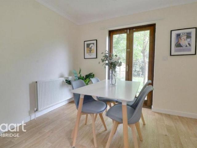 1 bedroom in a house share to rent