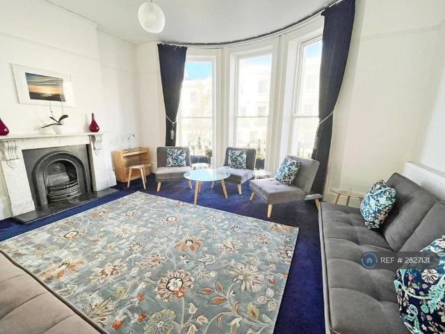 1 bedroom in a house share to rent