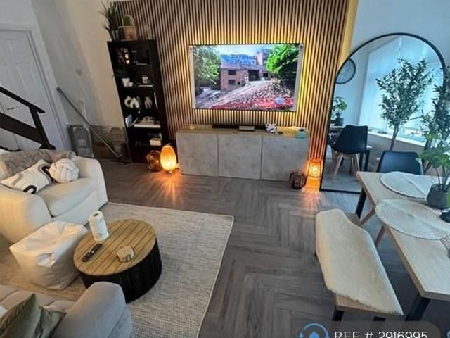 1 bedroom in a house share to rent