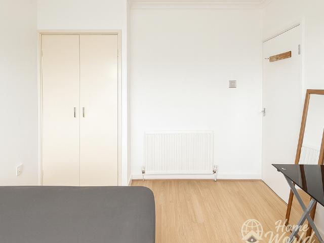 1 bedroom in a house share to rent