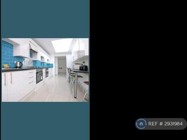 1 bedroom in a house share to rent