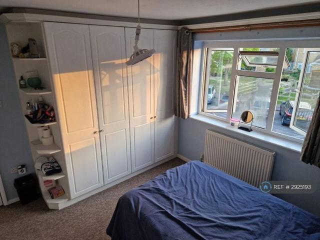 1 bedroom in a house share to rent
