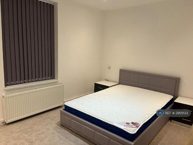 1 bedroom in a house share to rent