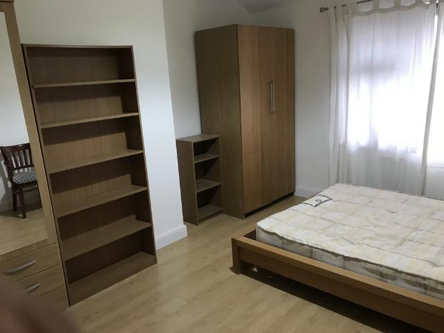 1 bedroom in a house share to rent
