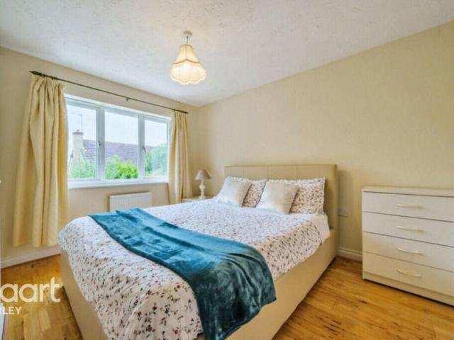 1 bedroom in a house share to rent