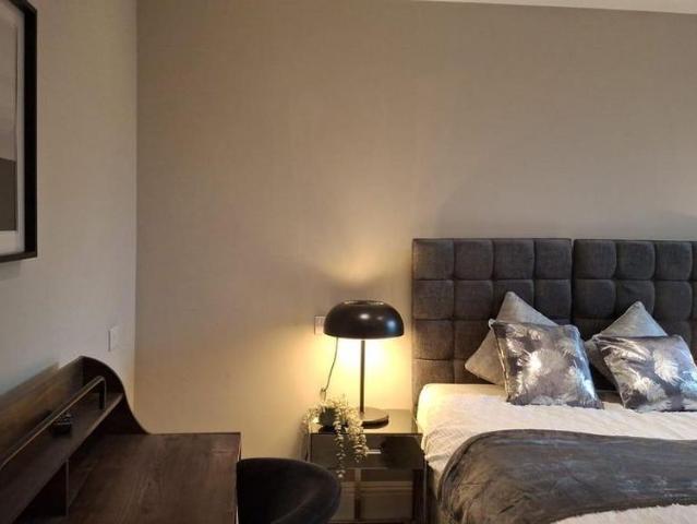 1 bedroom in a house share to rent