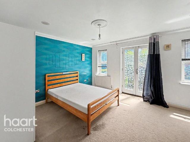 1 bedroom in a house share to rent