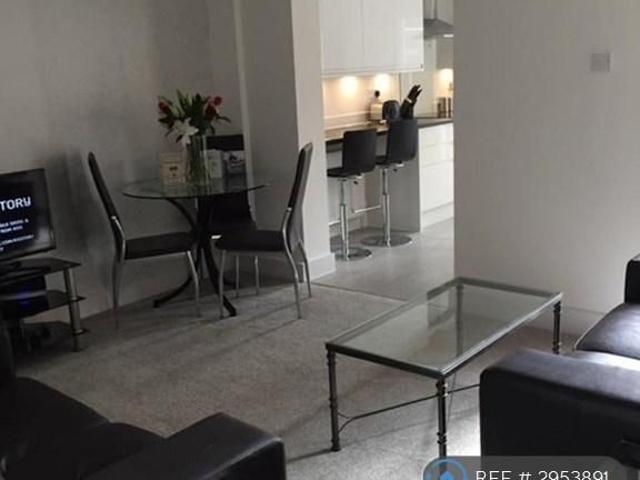 1 bedroom in a house share to rent