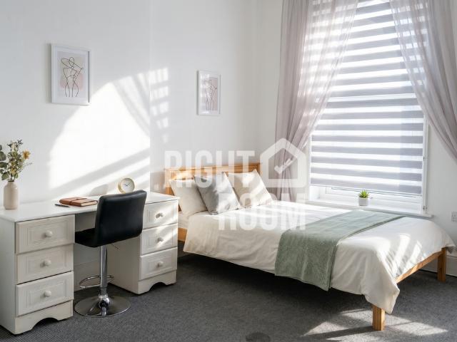 1 bedroom in a house share to rent
