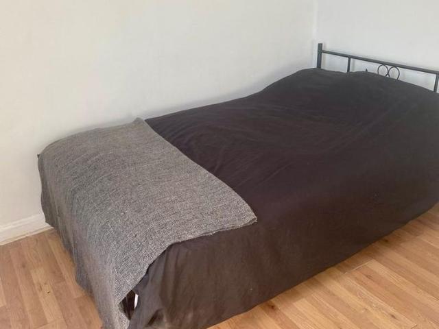 1 bedroom in a house share to rent
