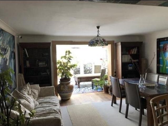 1 bedroom in a house share to rent
