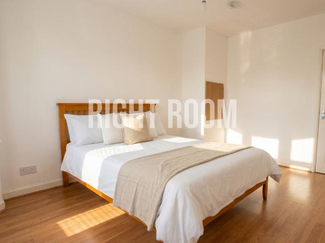 1 bedroom in a house share to rent