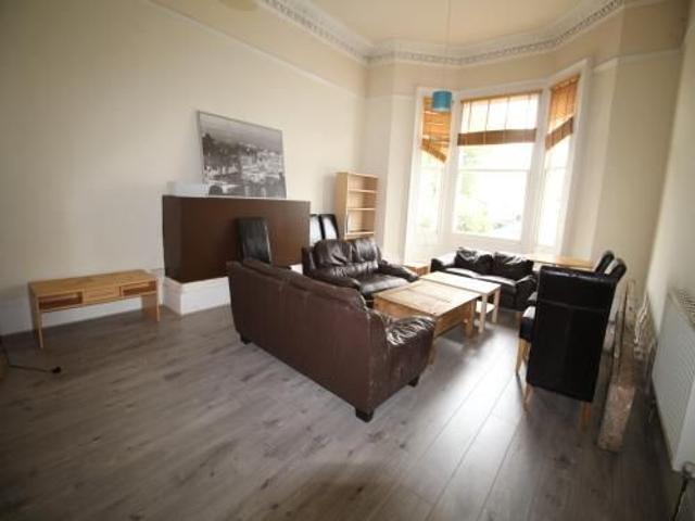 1 bedroom in a house share to rent