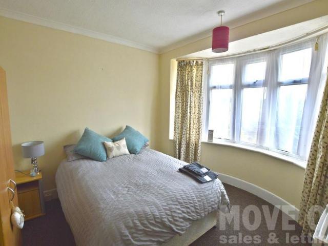 1 bedroom in a house share to rent