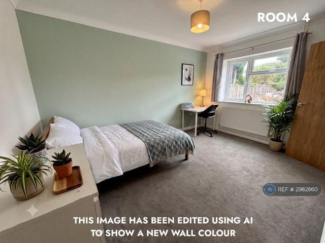 1 bedroom in a house share to rent