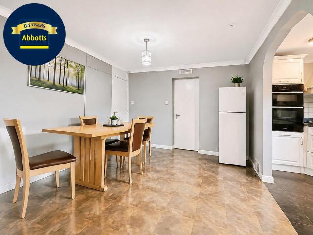 1 bedroom in a house share to rent