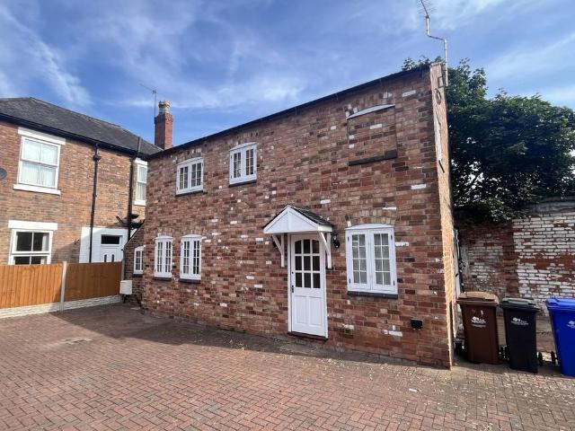 1 bedroom in a house share to rent