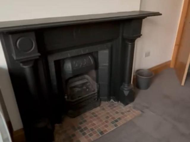 1 bedroom in a house share to rent