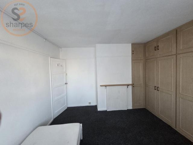 1 bedroom in a house share to rent