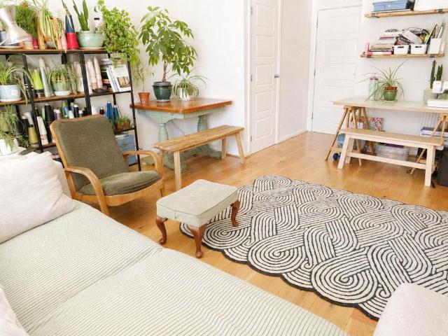 1 bedroom in a house share to rent