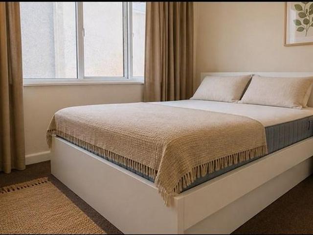 1 bedroom in a house share to rent