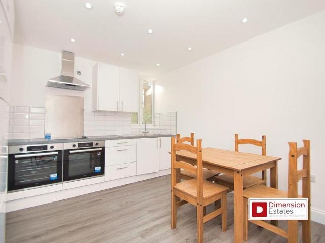 1 bedroom in a house share to rent