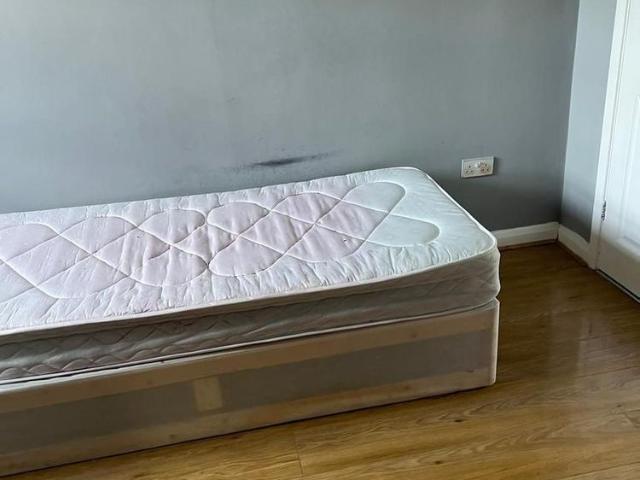 1 bedroom in a house share to rent