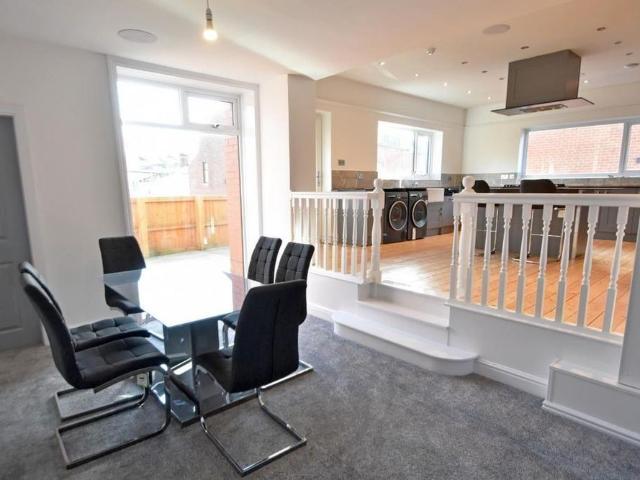 1 bedroom in a house share to rent