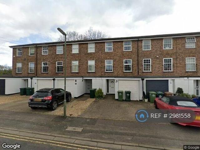 1 bedroom in a house share to rent
