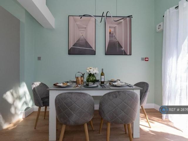 1 bedroom in a house share to rent