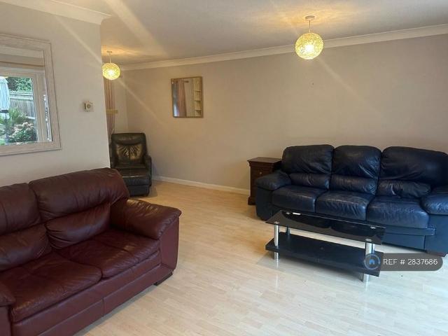 1 bedroom in a house share to rent