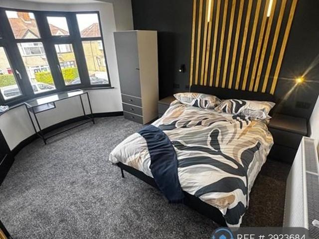 1 bedroom in a house share to rent