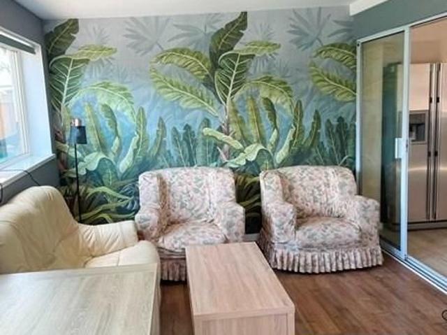 1 bedroom in a house share to rent