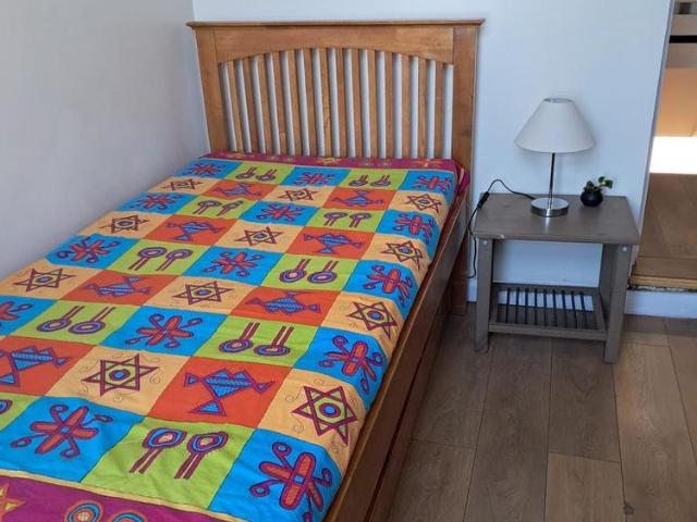 1 bedroom in a house share to rent